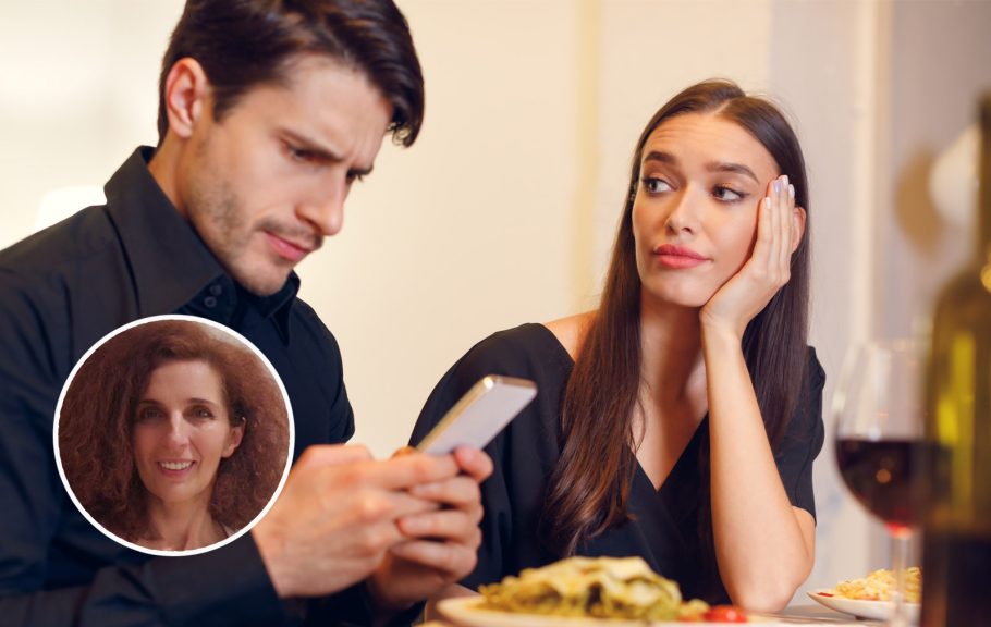 Pričate nešto važno a partner gleda u mobilni: Nova „bolest” brakova i veza, psihoterapeut ...